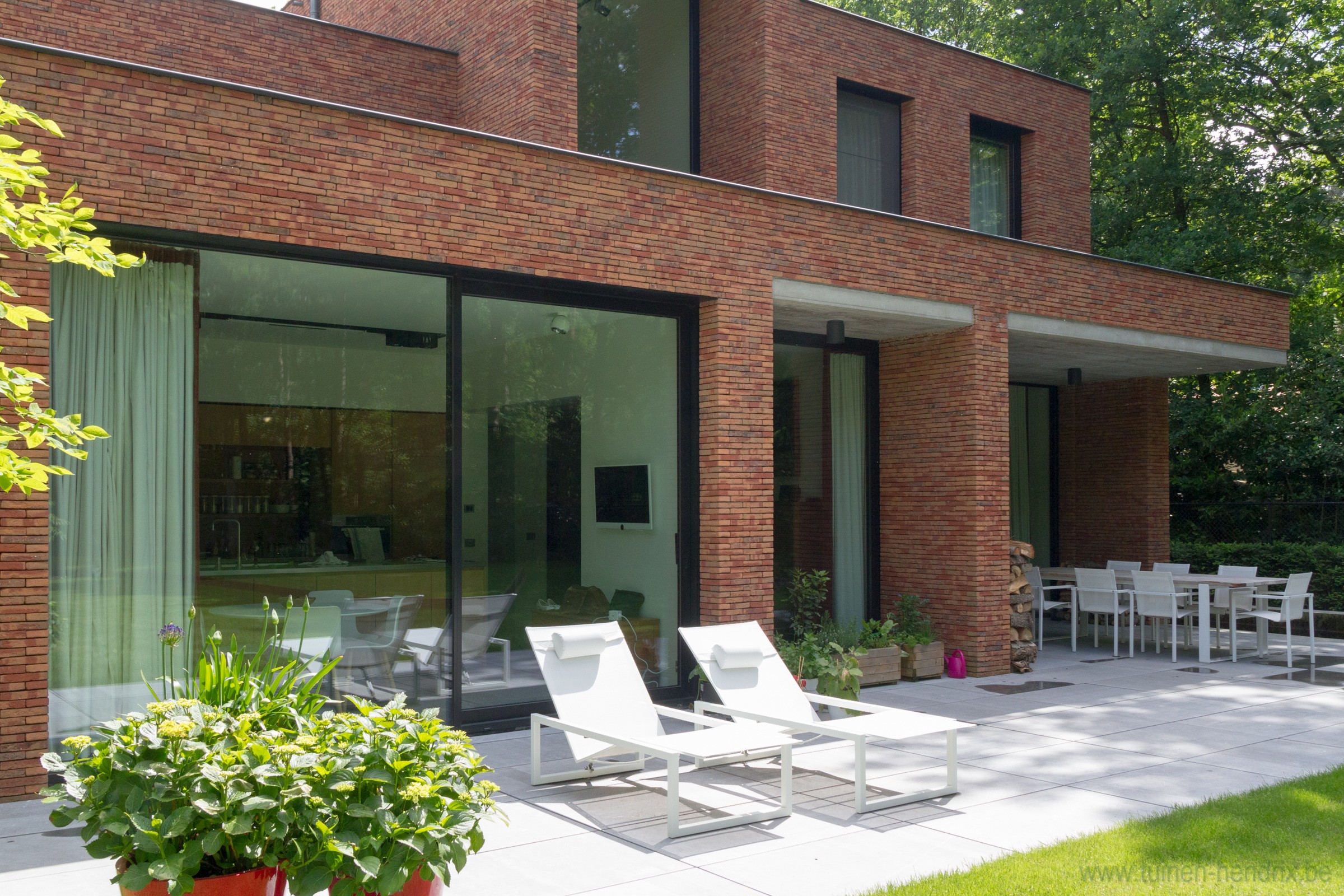 Moderne tuin te Genk - Tuinen-hendrix.be