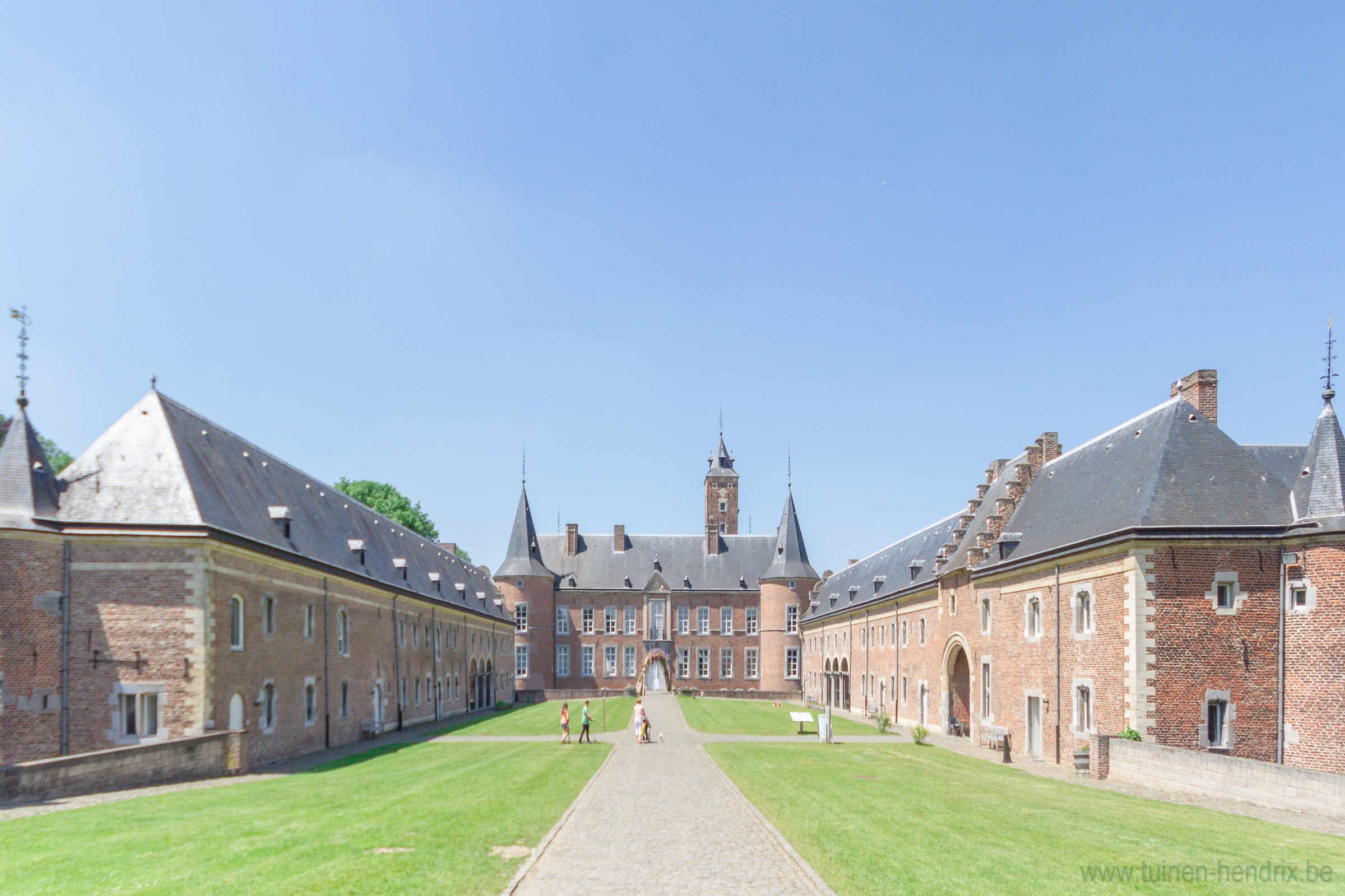 Kasteeltuin Alden Biezen te Bilzen - Tuinen-hendrix.be